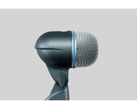 location micro shure BETA 52 pour prise de son grosse caisse